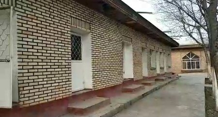 Срочно Продается Чай-Хона 67 соток Город Чиназ