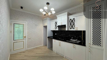 №3049/2695.Продается 2х-комнатная квартира в Новостройке.