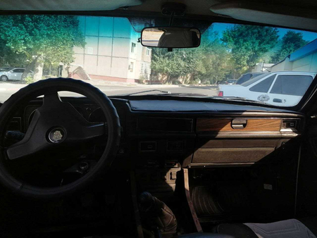 Продам Волгу 3102 в идеальном состоянии на бензине