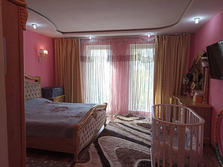Продам 3/3/9 Метро Максим Горький