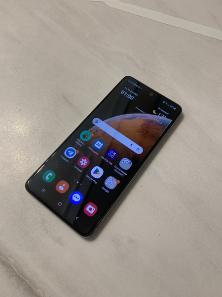 Samsung a51 64gb ideal