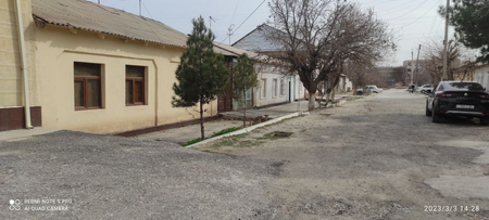 Ховли сотилади холати яхши