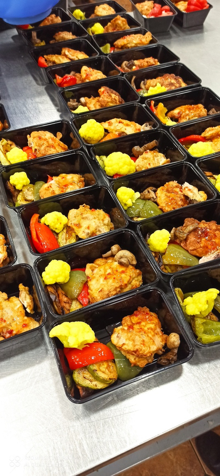 Домашние вкуснейшие обеды и ужины с  доставкой от шеф повара