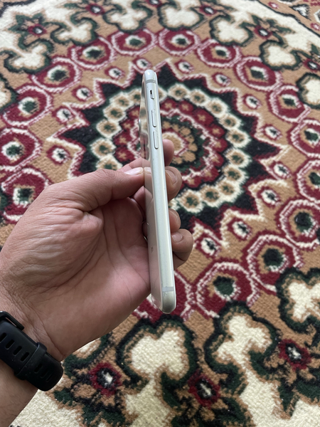 İphone 8 64 gb