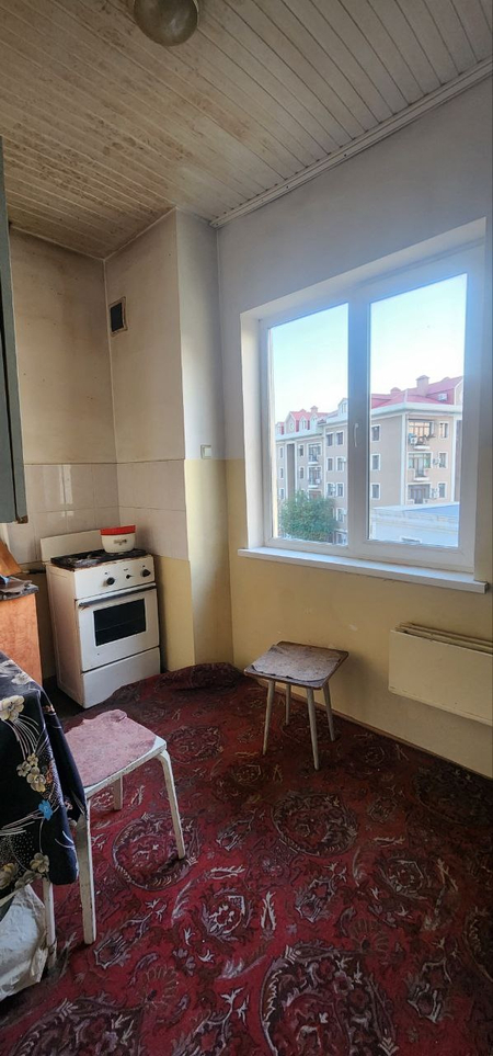Срочно Продается 1*2 комнатная квартира Юнусабад Новостройка