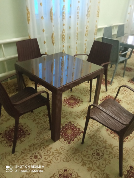 Пластмассовые столь стулья