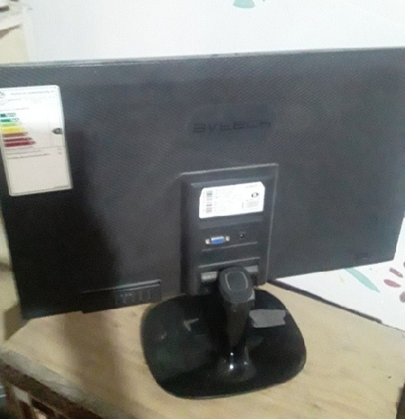 Avtech komputer ekran