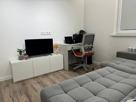 Продаётся 25м² ЖК Assalom Sohil 1/4/9 ор-р УзБУМ