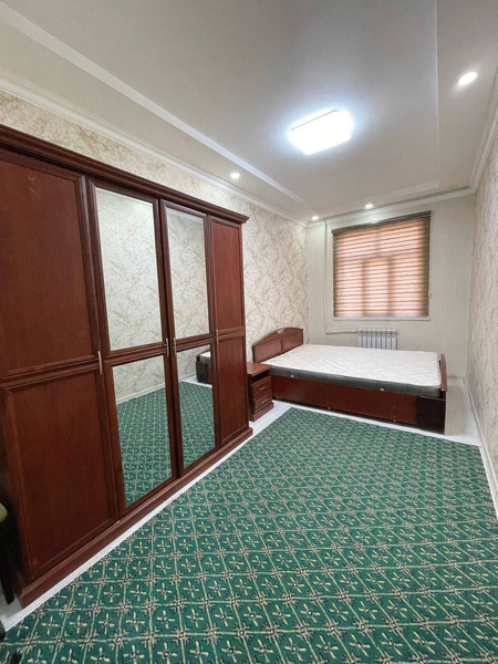 Продам квартиру Буюк ипак йули 2/2/5 50м2