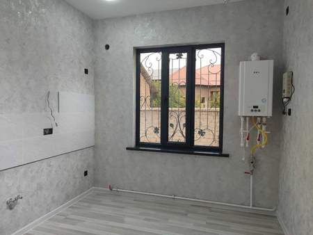 Продаётся коттедж не далеко от поста Рохат ( Барданкуль)