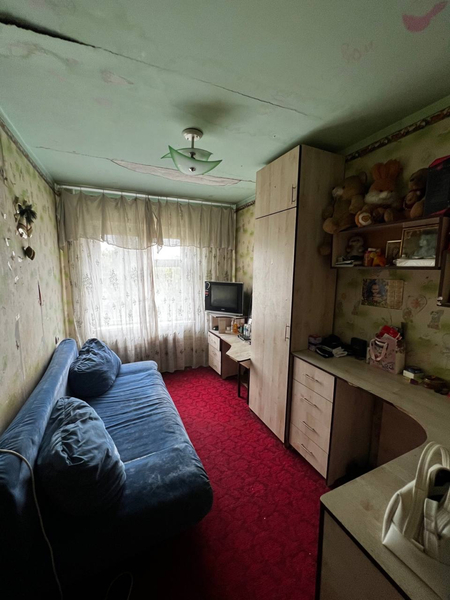 продается квартира на мирзо улугбеке 3*4/5/5