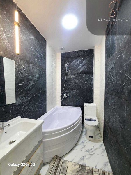 №2986/2672.Продается 2х-комнатная квартира в Новостройке.