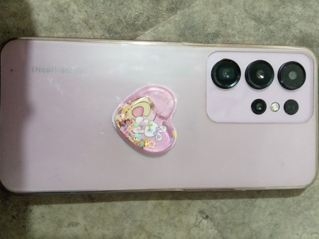 Note30i. Telifoni sotiladi