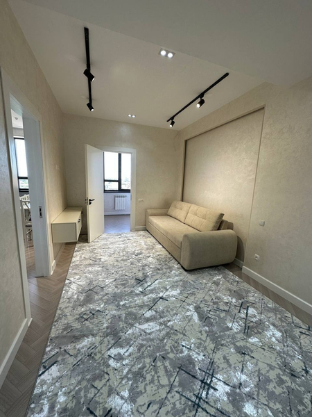 Продается 3х ком. квартира в новостройке, ор-р: Паркентский, 70м2