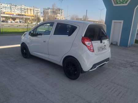 Spark sotiladi tez