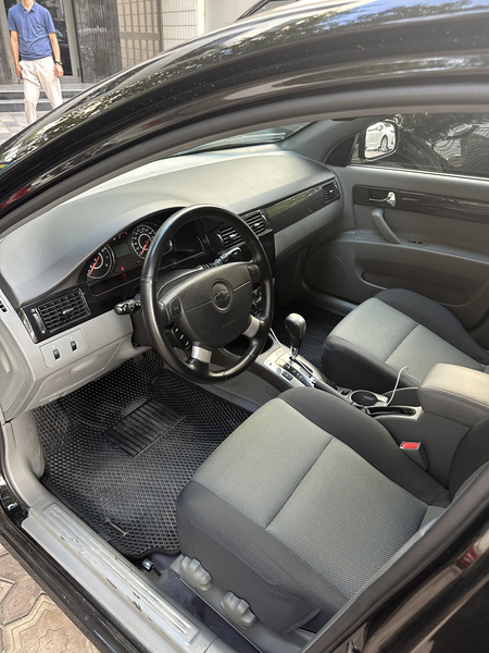 Lacetti Jentra 2023 Qora Gbo Srochna