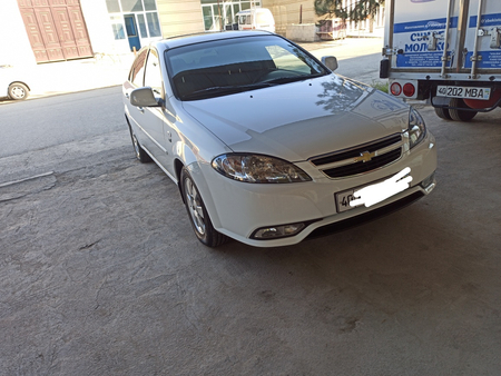 Продаётся Chevrolet JENTRA 3 позиция