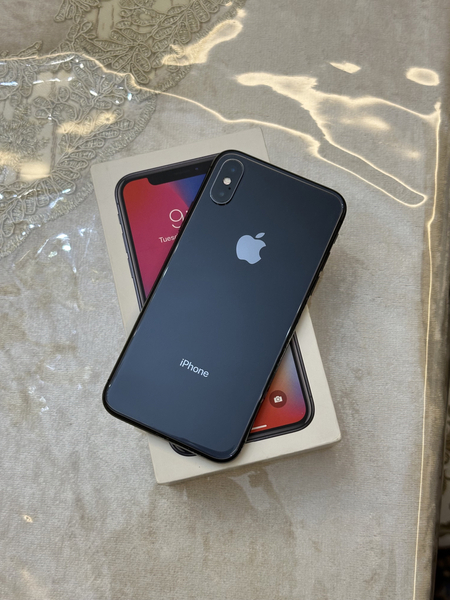 iPhone X 64gb kar/dok ochilmagan
