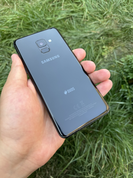 Samsung Galaxy A8 duos 32GB vietnam 2 ta sim