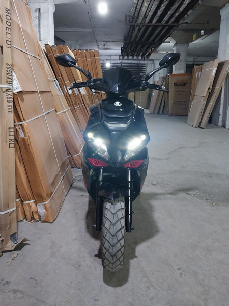 Бензиновый скутер Bonvi R4