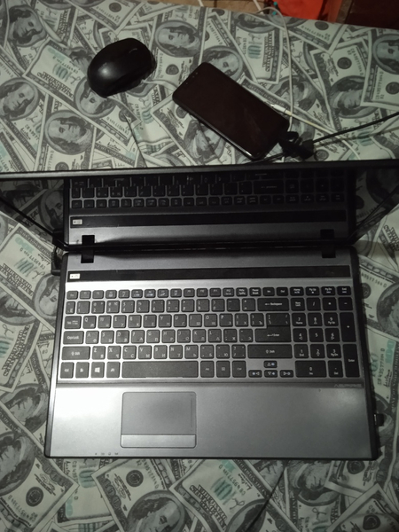 Продам свой ноутбук acer