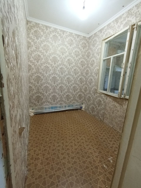 Arenda Yunusabod 8 1 xona 300y.e Oylaga