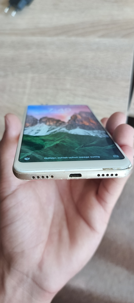 Redmi 5 Plus Srochna!