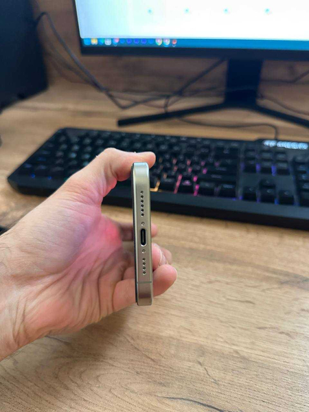 iPhone 15 Pro Max Natural Titan 256GB