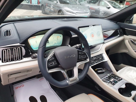 BYD чемпион гибрид 2024.