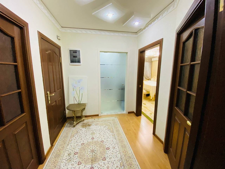 Продажа квартиры метро Космонавтов 6 комнат