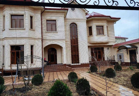 Продается дом 6 соток В Юнусабадском районе (ЗЕНИТ)