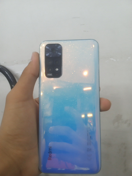 Redmi note 11 sotiladi