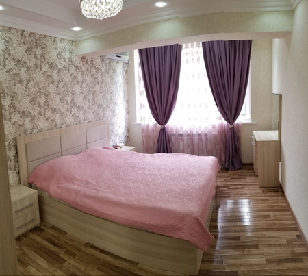 Аренда. Ц-7. 2-ком 
М. Ойбек
2/5/9, 65 м2