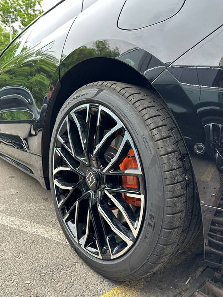 Zeekr 001 you z sport