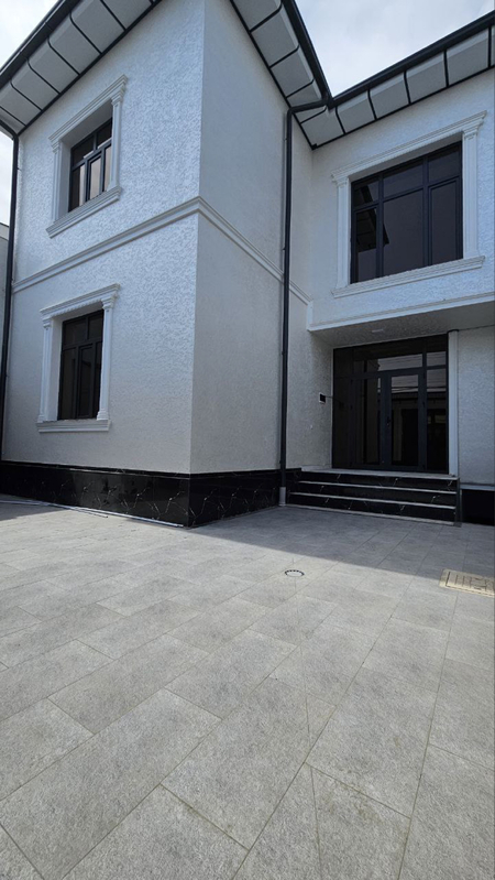 Shahar markazidan zamonaviy kottej mirobod