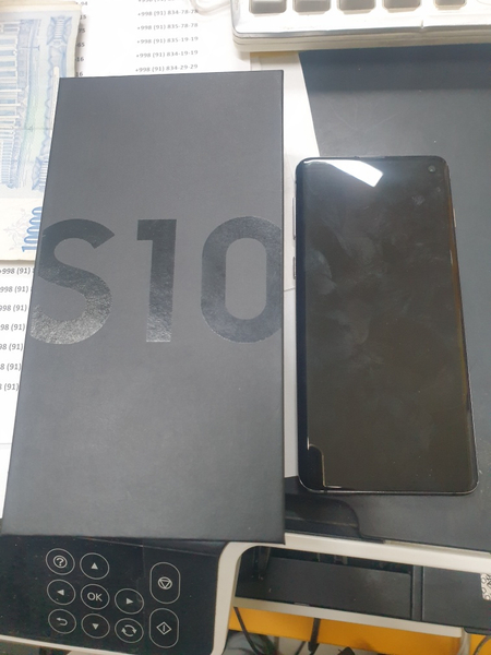 Samsung s10 sotiladi