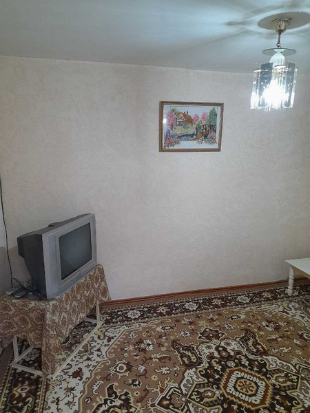 Сдается комната в частном доме (Студентам не звонить)