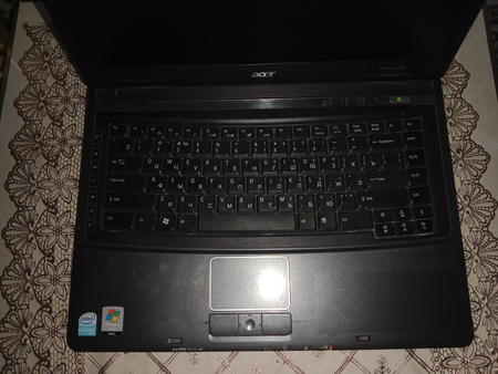 Kamputer aser notebook