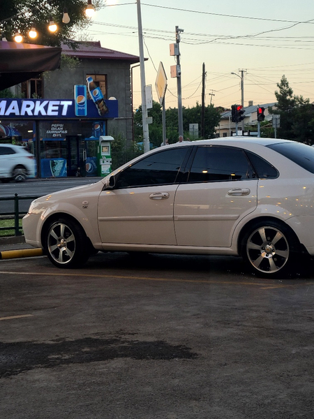 Lacetti 1.8 CDX Full