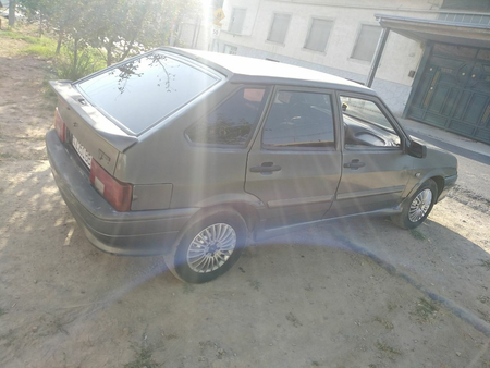 Lada samara 21014