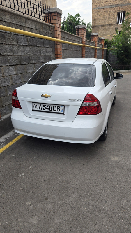 Chevrolet nexia 3