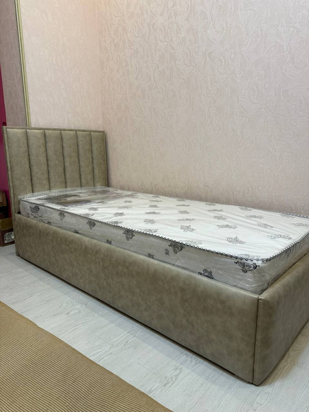 Kravat krovat крават кроват карават калават Divan диван