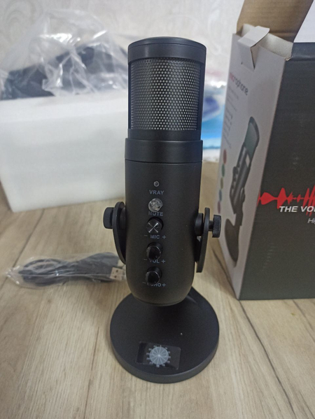 RGB usb-микрофон для стриминга/видео. Новый