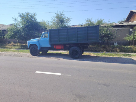 Gaz 53 sotiladii