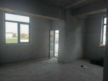 продаётся квартира на новостройке мирабадский район масив Куйлюк