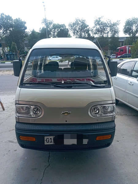 Автомобиль дамас