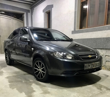 Жентра в отличный состояние 25000км