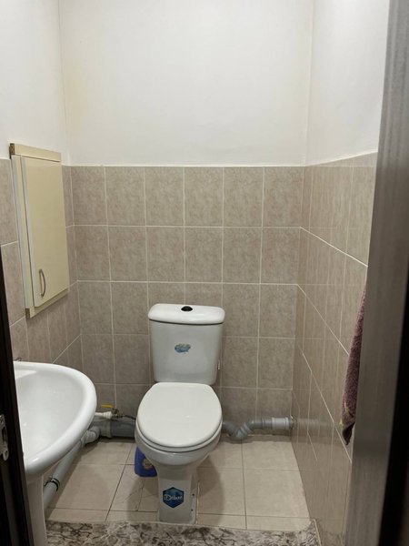 Yangihayot tumani 2 xona 3 etaj 7 etajli doʻm