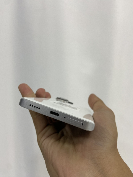 Redmi Note 13 Pro+ 5G  1 qol 2 oy ishlatilgan idyal