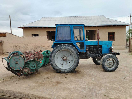 Жатка трактор сотилади. Jatka traktor sotiladi